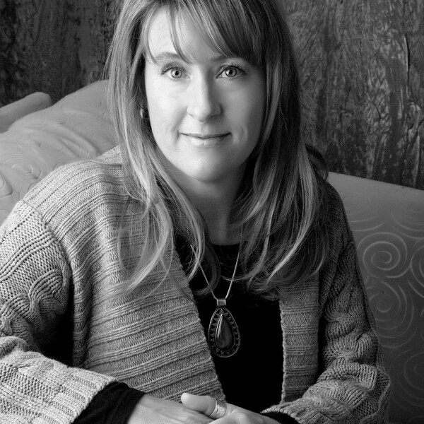 Vintage Bojar 12K Gold Filled Mother of Pearl Cameo Pendant - Etsy