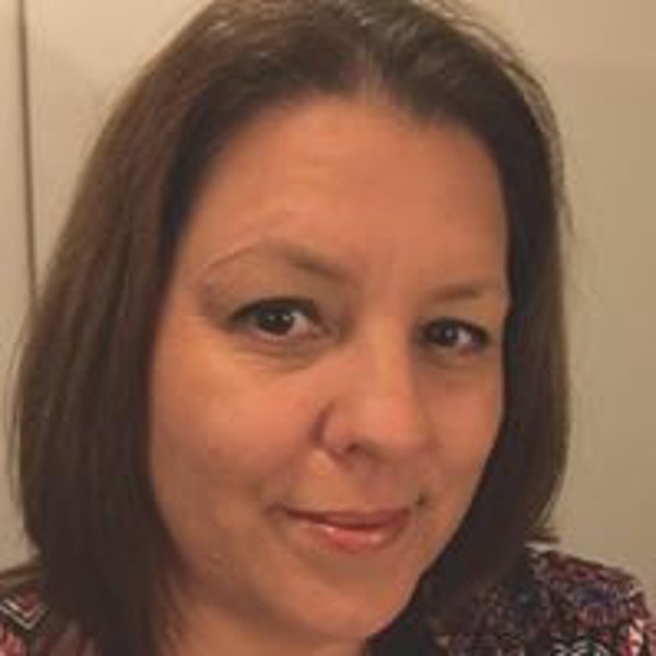 42nd Birthday Svg This Queen Makes 42 Svg Look Fabulous Svg Instant ...