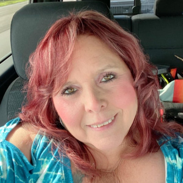 2x2 Square Tile Template, Twinchies Canva Frame, Drag and Drop Your ...